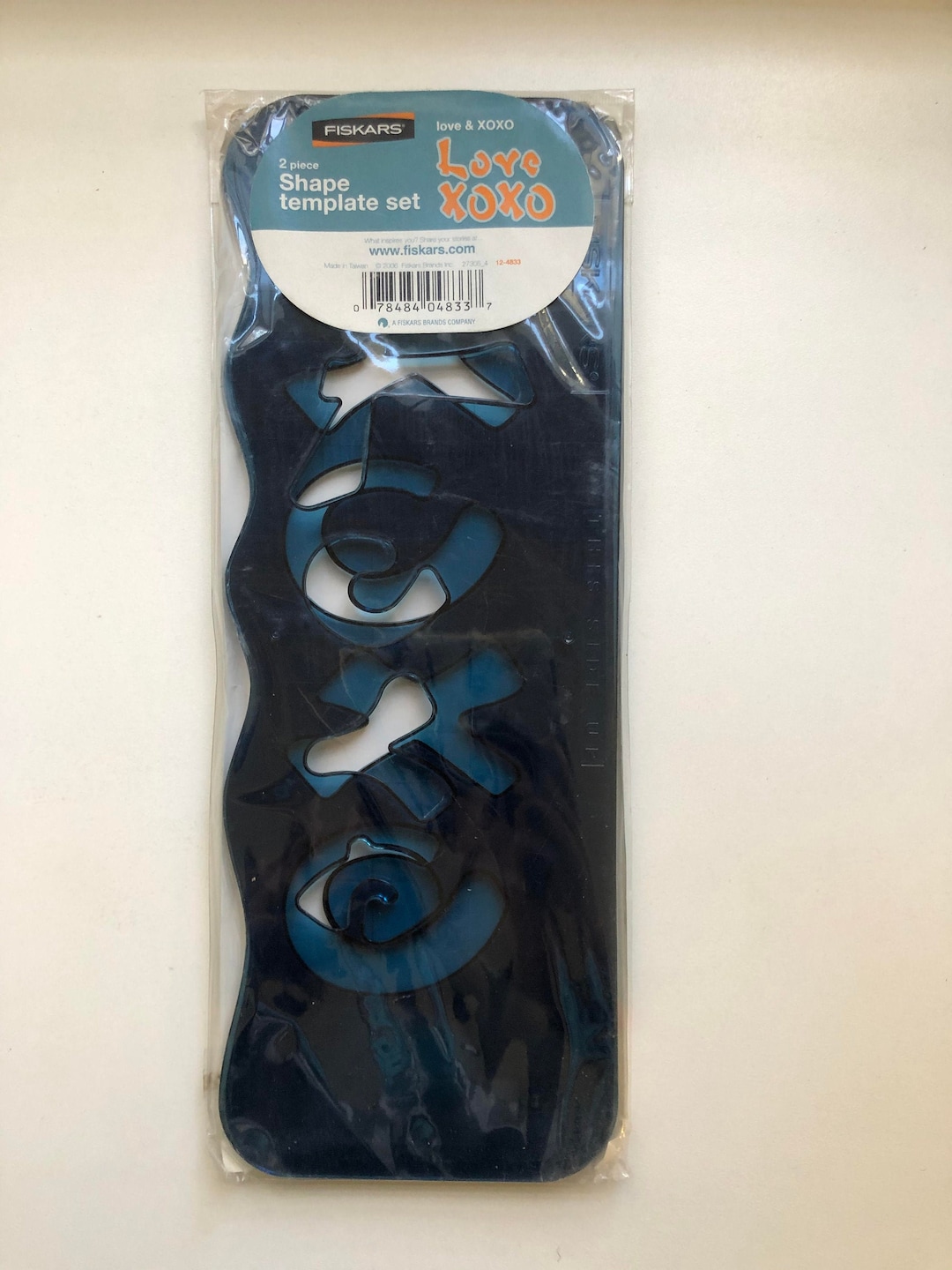 LOVE & XOXO Shape Template Set From Fiskars (2 Pieces) - Etsy