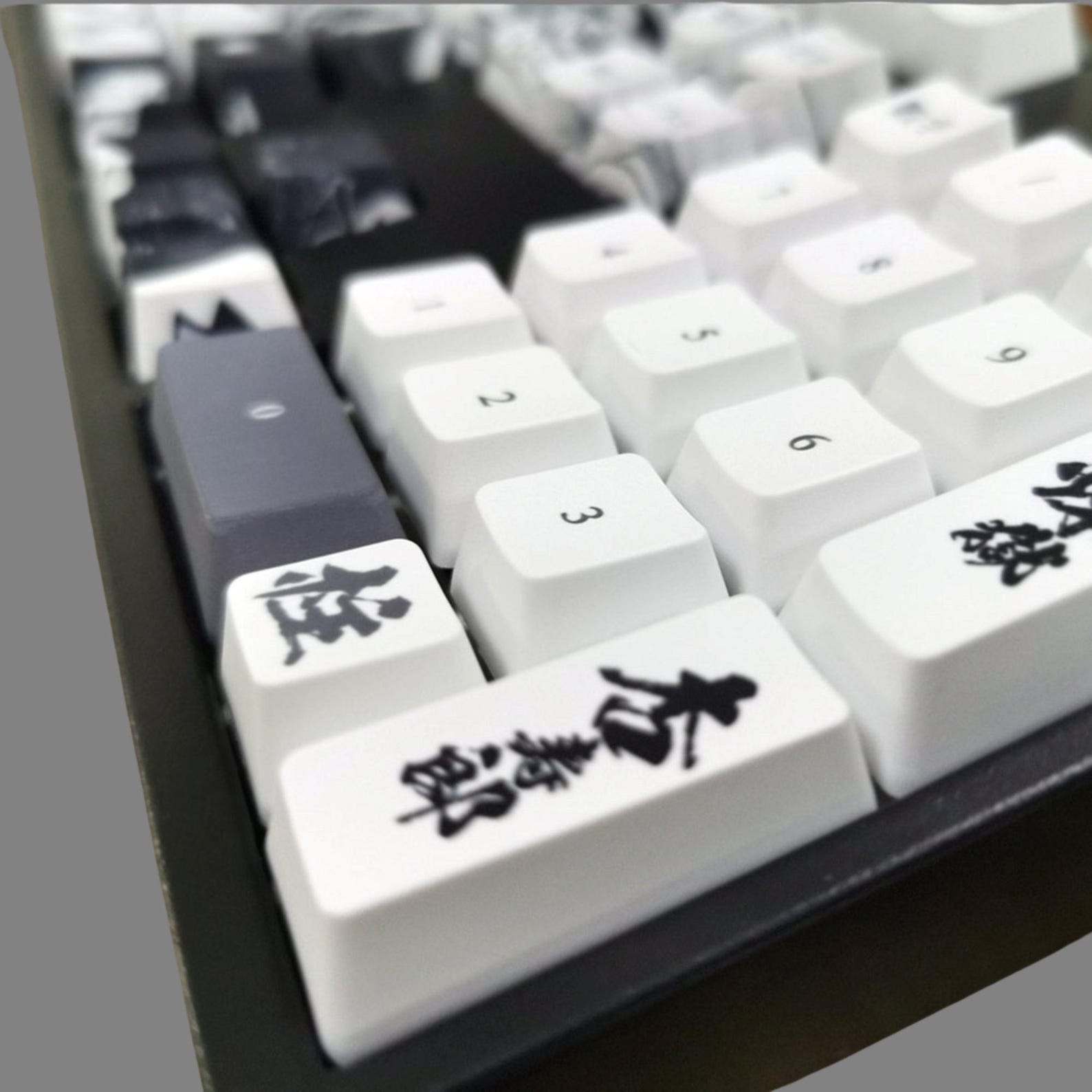 Ninja Anime Keycap Set, 108-key White and Black PBT Keycaps for ...