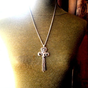 1970 Vintage, Victorian Style ,rhodium Necklace With Filigree Fleur De ...
