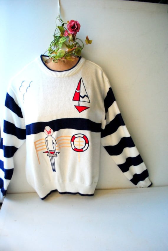 Nautical vintage 80s white and navy blue strips acr… - Gem