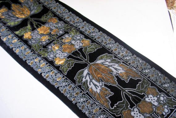 1990 vintage black velvet, luxurious , long scarf/ … - Gem