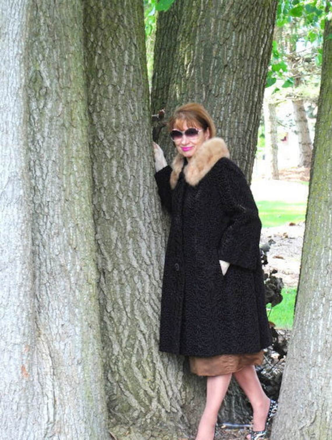 Luxurious vintage 50s black curly lamb swing style coat with | Etsy