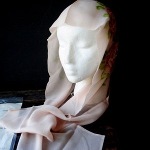 Wearable Art Vintage 1968, Beige Georgette, Rayon, Double Fabric, Hand ...