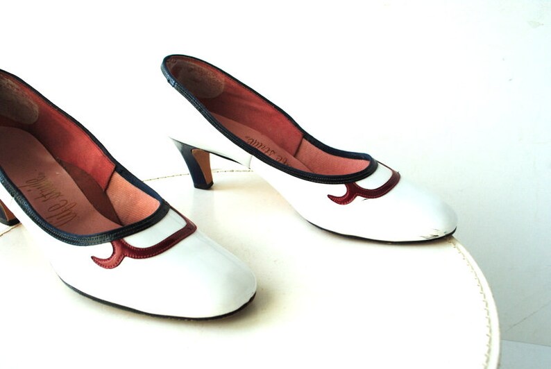 Mod Vintage 60s Split Leather White Glossy Pumps With a | Etsy