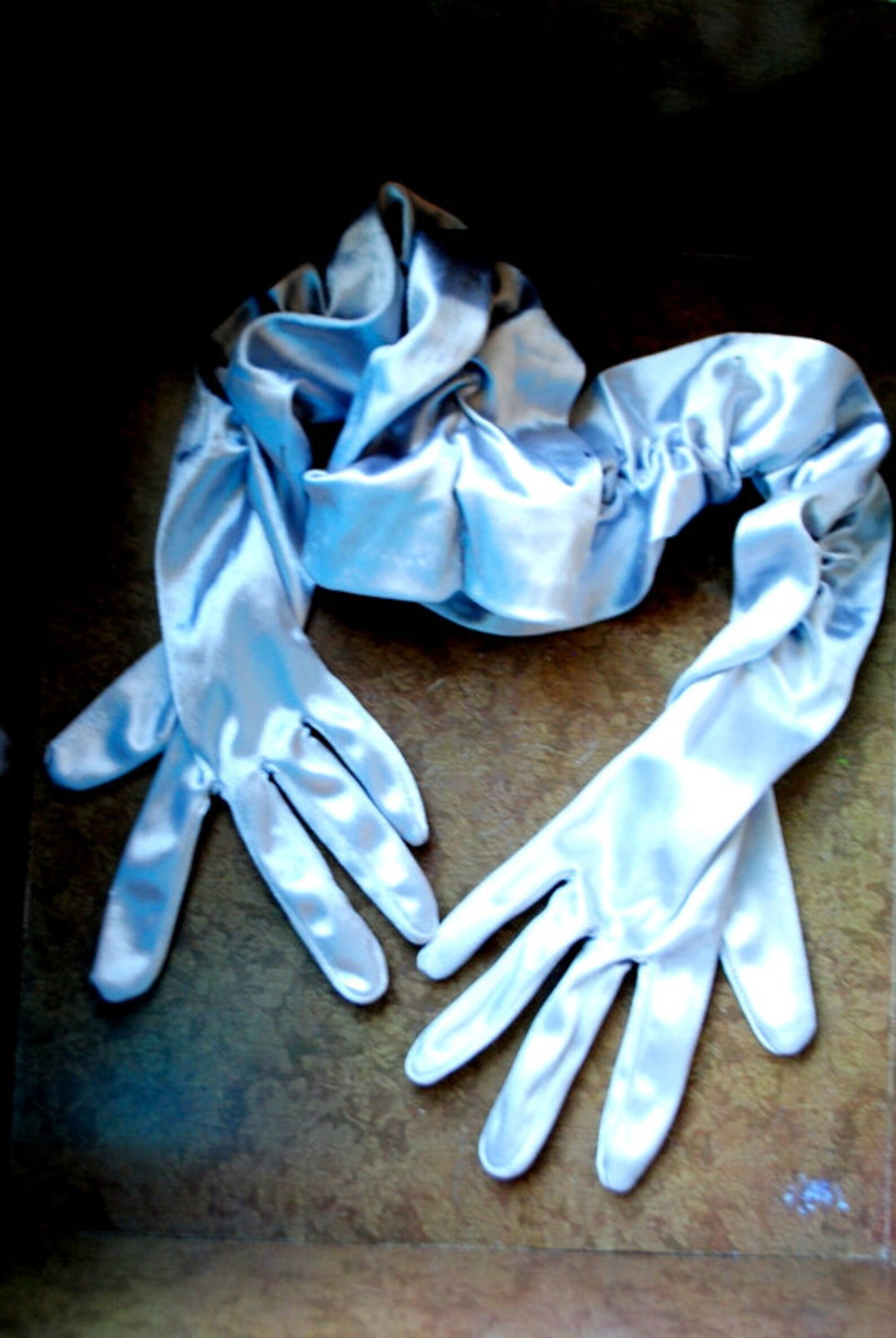 Luxurious Vintage 80s Silver Metallic Nylon Blend Cinched - Etsy