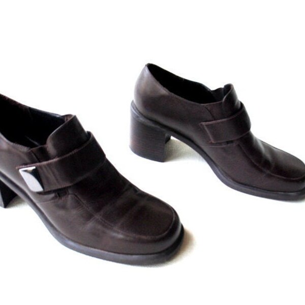 Chocolate Heel - Etsy