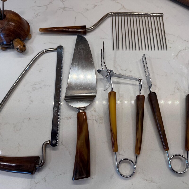 Bakelite Cake Cutter - Etsy