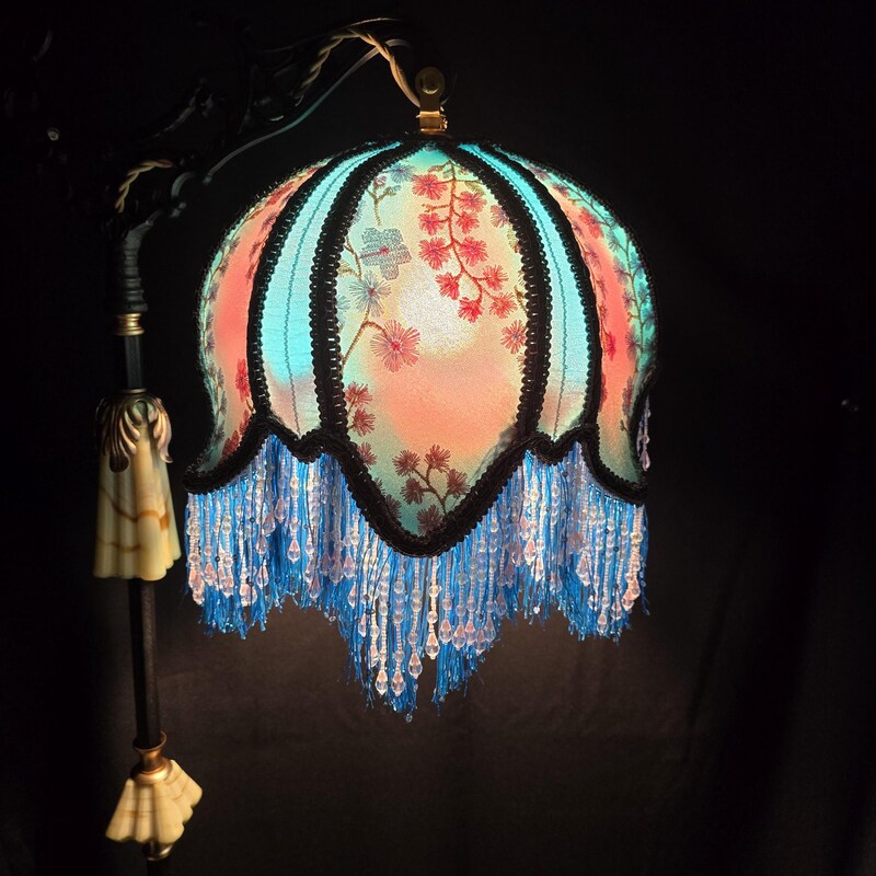 Lampshade Lady - Etsy