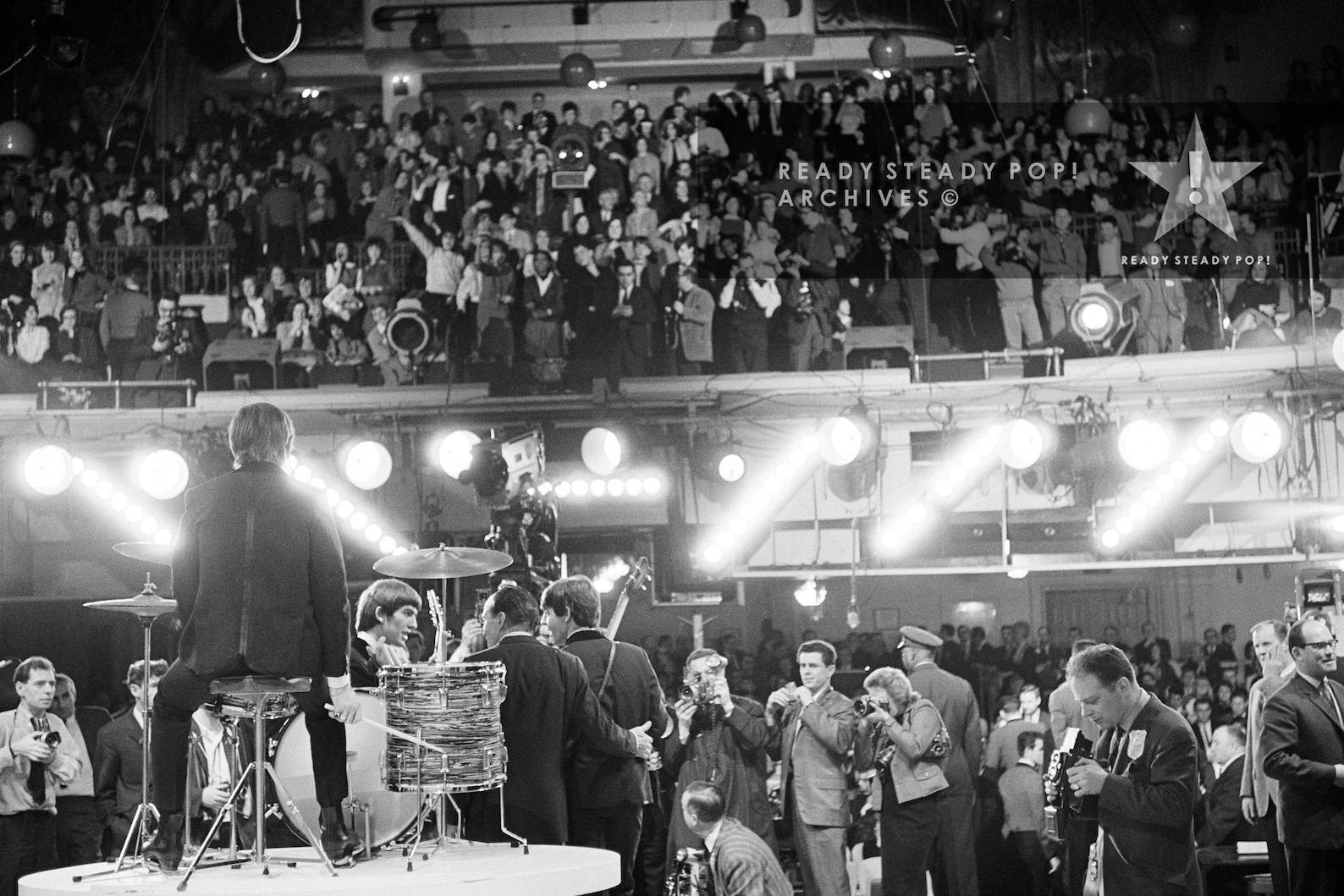 The Beatles • the Ed Sullivan Show • February 9, 1964 - Etsy