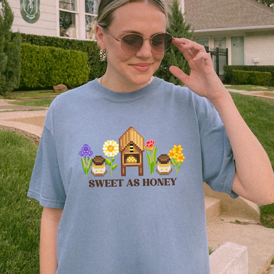 Stardew Valley Shirt Stardew Honey Farming Tshirt Funny Video Game ...