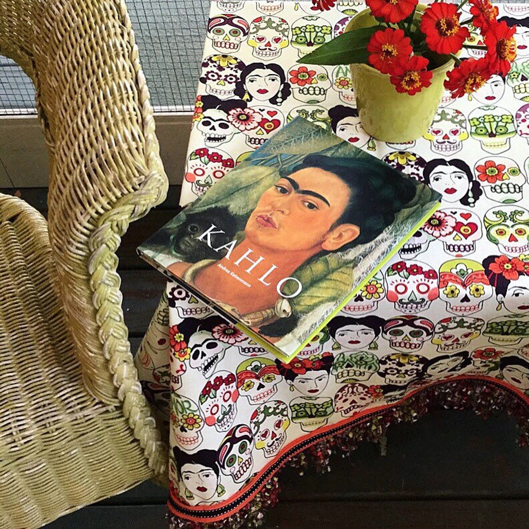 Frida Kahlo Day of the Dead Square Tablecloth Mexican Sugar Skulls ...