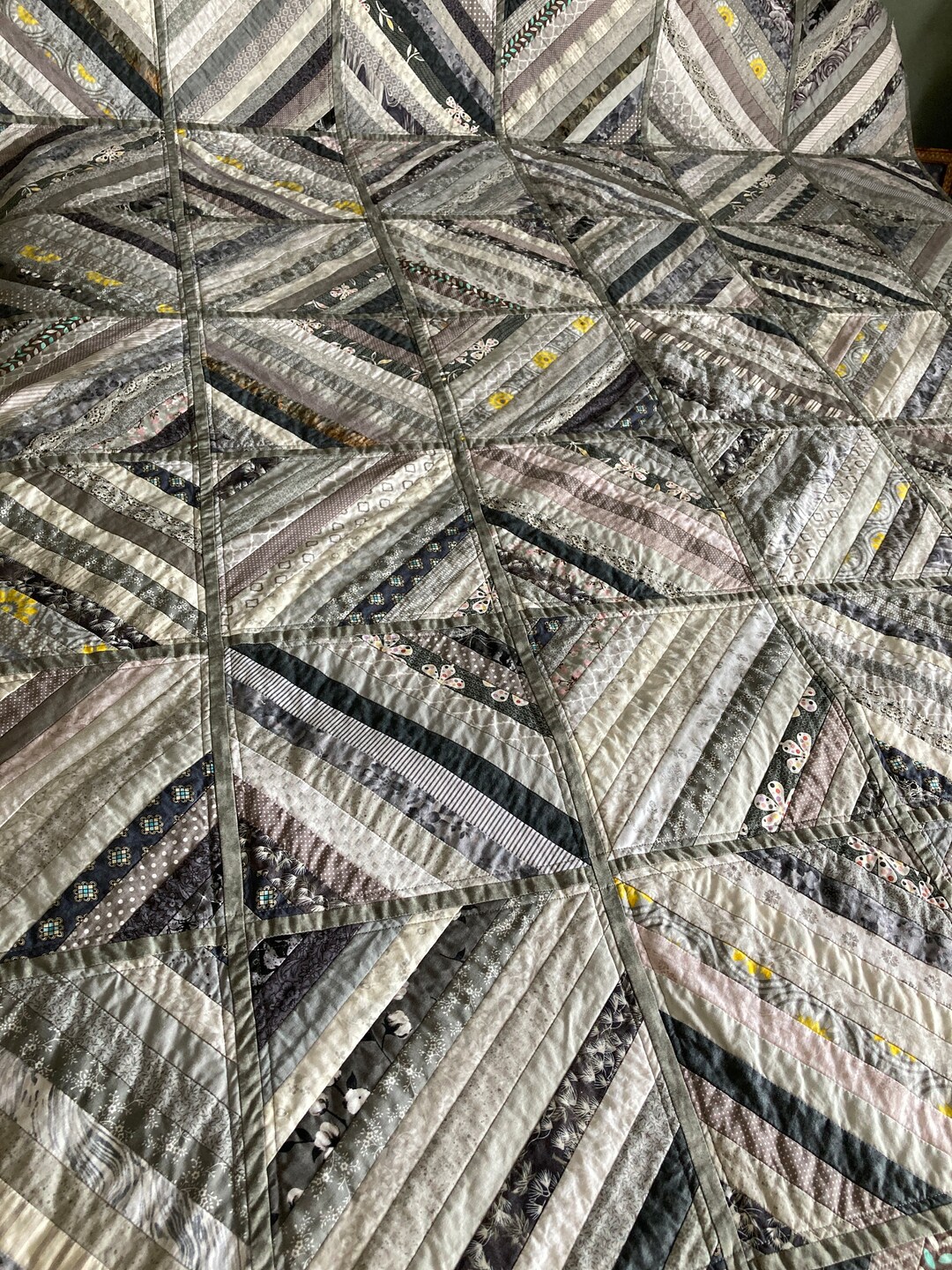 DIAGONAL SCRAPPY QUILT Grey, Twin Size, 60 X 81 Inches - Etsy
