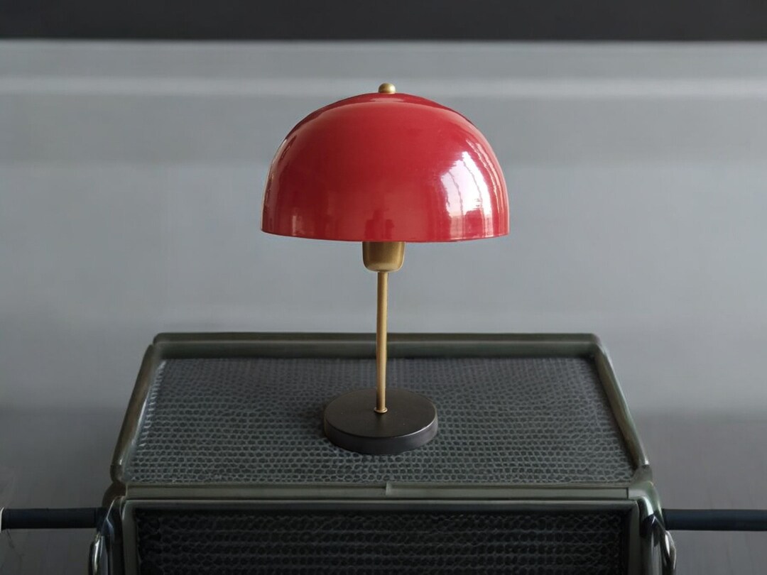 Modern Red Mushroom Lamp,metal Table Lamp,girlfriend Gift,stylish Home ...