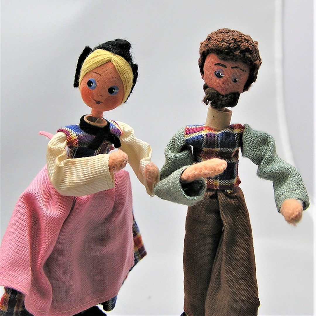 Two Vintage BAPS Doll Puppets. Man and Woman Couple in Plaid. Woman Has ...
