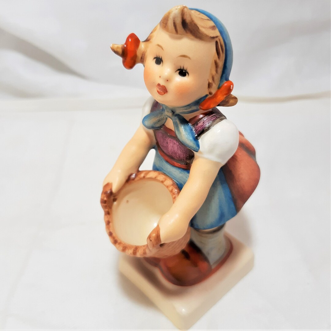 Vintage Collectible Goebel MJ Hummel little Helper - Etsy