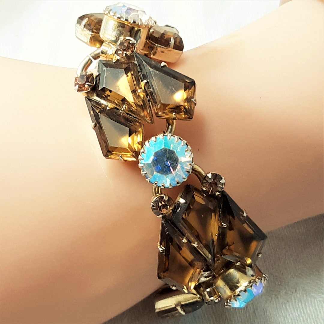 Vintage Juliana D&E 5 Link Bracelet With Brown Kite Shaped and Round ...