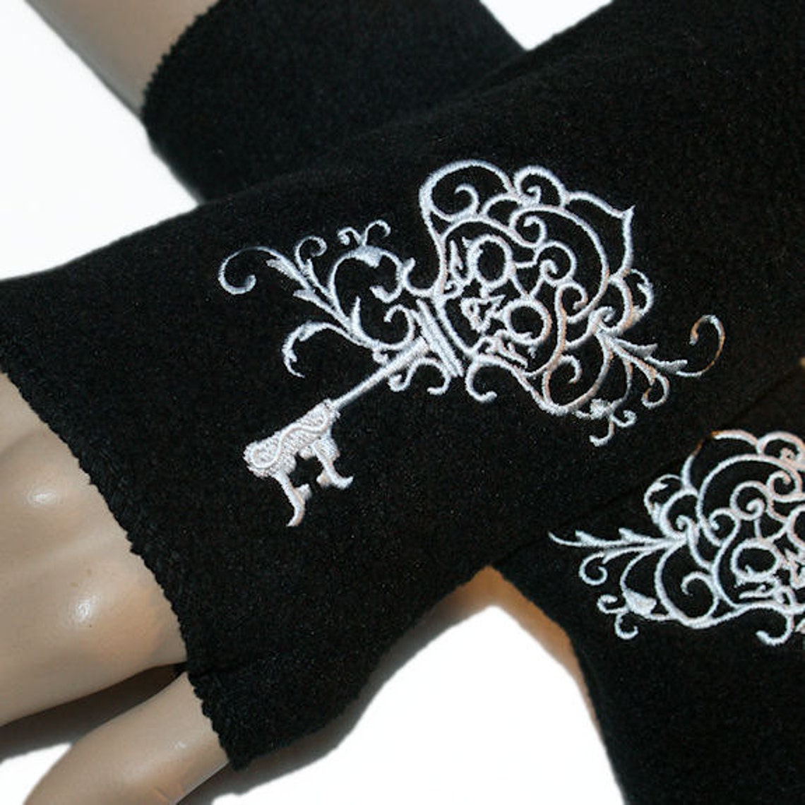 Embroidered Filigree Skeleton Key Fleece Arm Warmers White / - Etsy