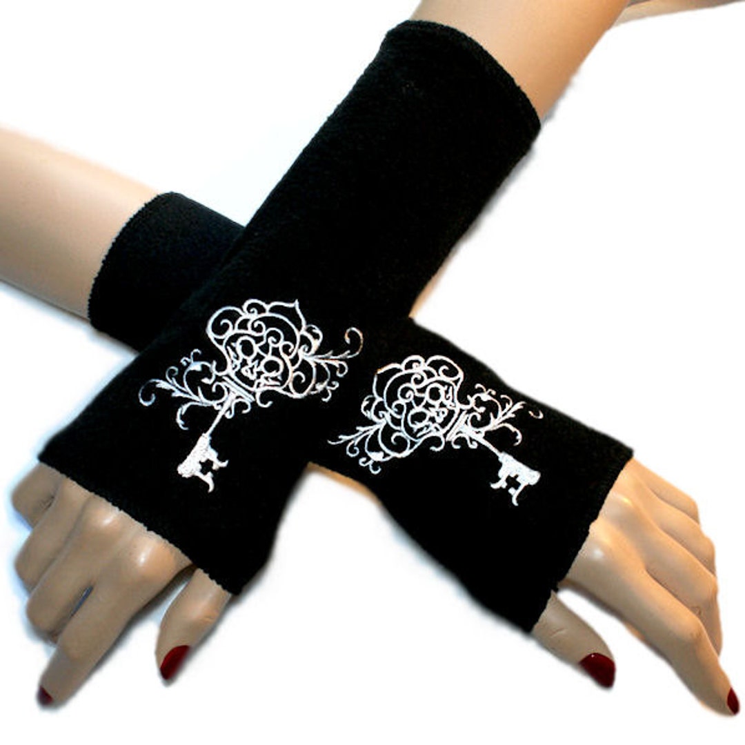Embroidered Filigree Skeleton Key Fleece Arm Warmers White / Black ...