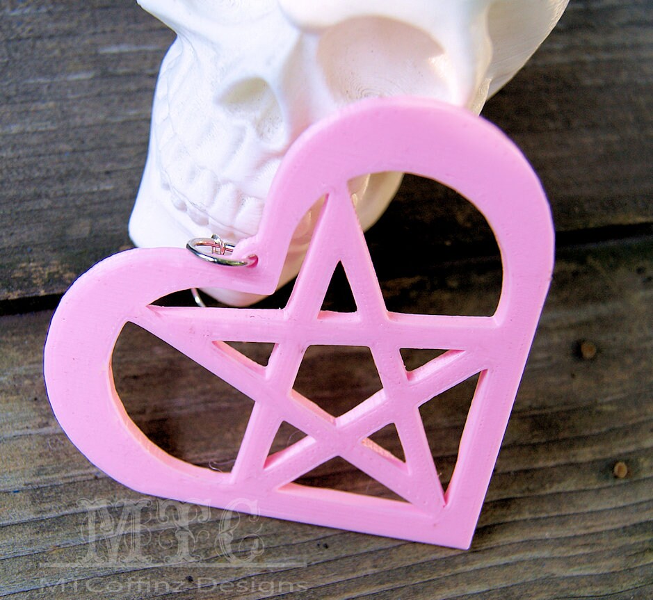 Pentagram Heart 3D printed Pastel Goth Creepy Cute Pentacle | Etsy