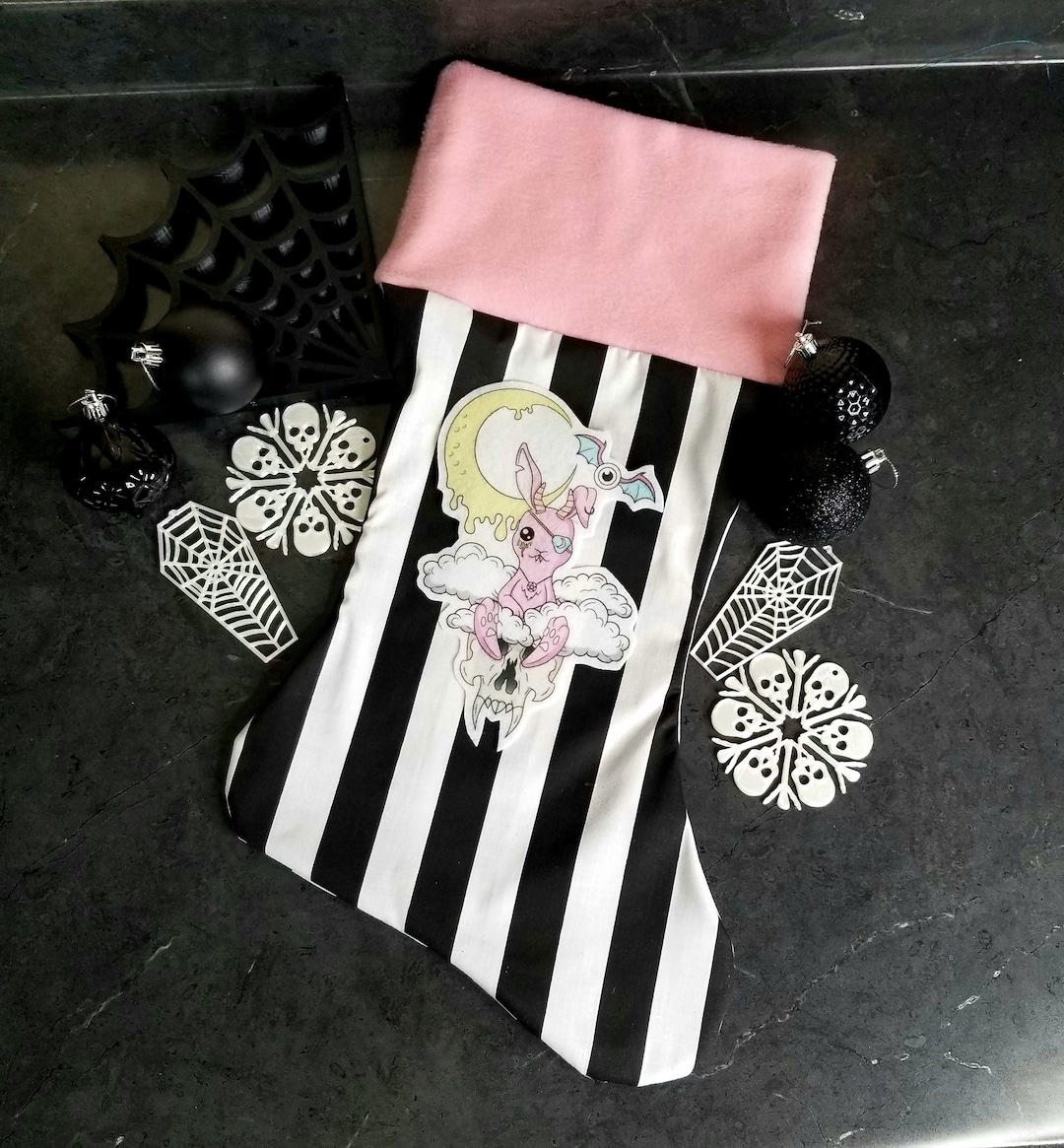 Gothic Devil Bunny Demon Rabbit Moon Skulls Pastel Goth Gothmas ...