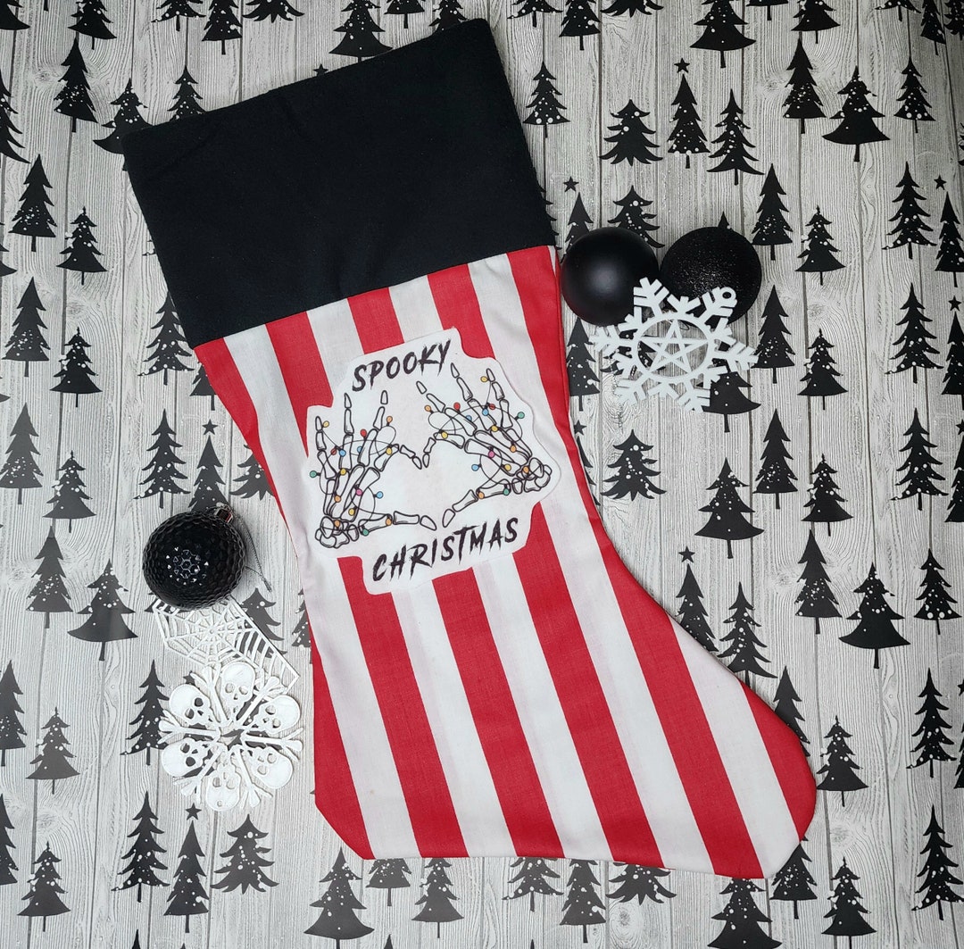 Spooky Skelton Hands Morbid Gothmas Christmas Pagan Yule Holiday ...