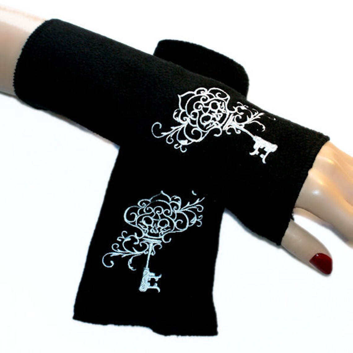 Embroidered Filigree Skeleton Key Fleece Arm Warmers White / - Etsy