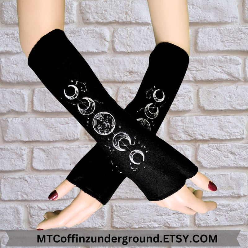 Goth Gloves - Etsy