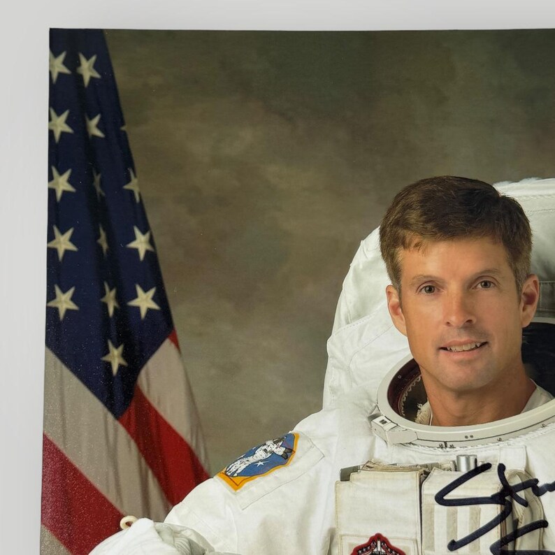 Authentic Steven Swanson Autograph: NASA Space Shuttle Atlantis 8x10 ...
