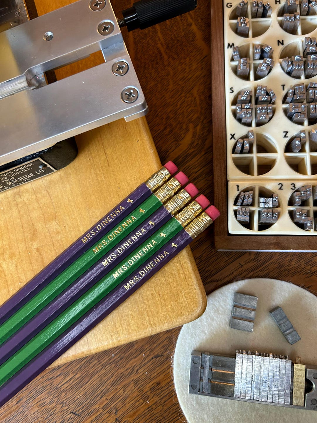 2 Custom Colors | Personalized Pencils (set of 5) - Etsy