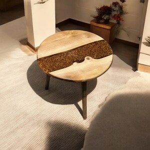 Round Resin Coffee Table, With Real Coffee Beans & Wooden Legs ...
