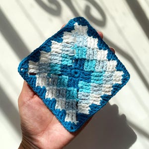 New Granny Square Pattern - Step-by-step Video Pattern Tutorial ...