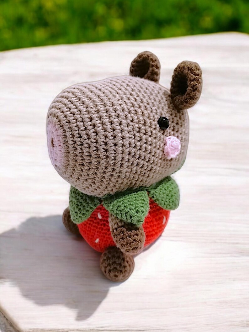 Cute Mini Capybara Amigurumi Plush Toy Crochet Keychain Pattern Perfect ...