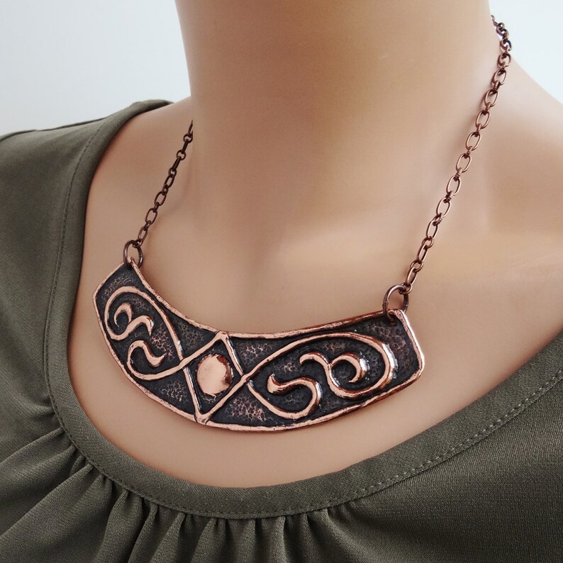 Hammered Copper Repousse Collar & Earrings, Circle in Diamond, Vines, Renaissance, Statement ...