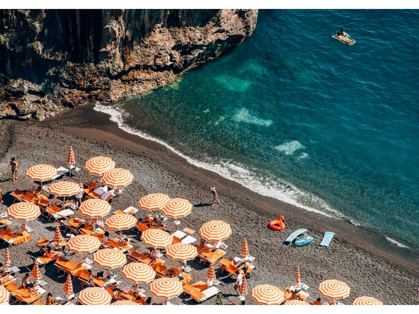 Italian Beach Club Orange Umbrellas Landscape Photo, Arienzo Beach Club ...