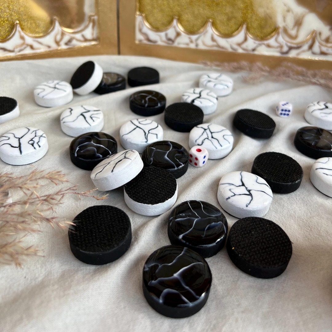 32 Black and White Marble Chips|marble Resin|backgammon Pieces|game|epoxy Resin Pieces ...