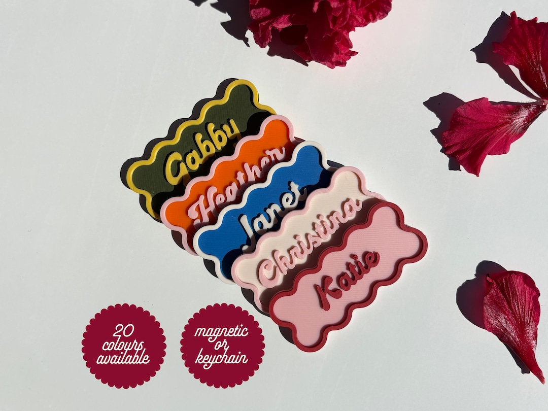 Custom Wavy Name Tag: 3D Printed Keychain or Magnetic Badge - Etsy