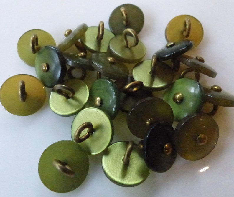 Vintage Green Iridescent Buttons - Brass Pin Shank, Set of 20 (13mm) - Etsy