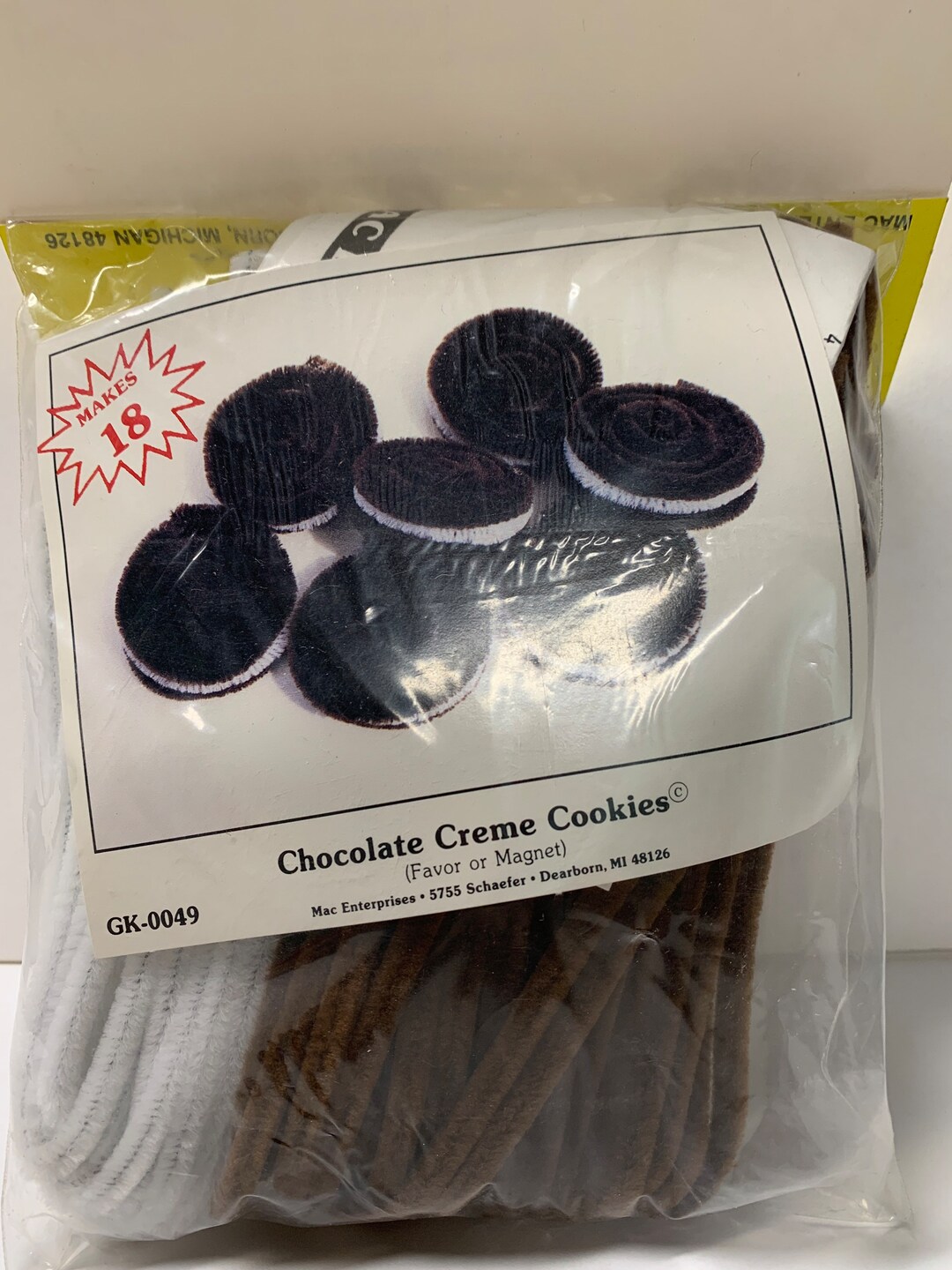 Vintage Kids Craft Kit Chenille Stem Cookies for Ornaments or Magnets ...