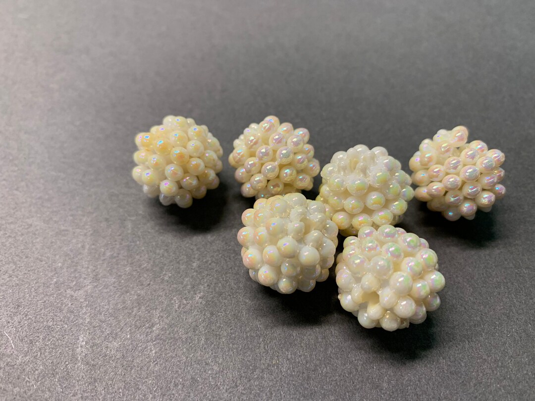 Vintage Mid-century 20mm Opaque Cream Raspberry Beads (6) New Old Stock ...