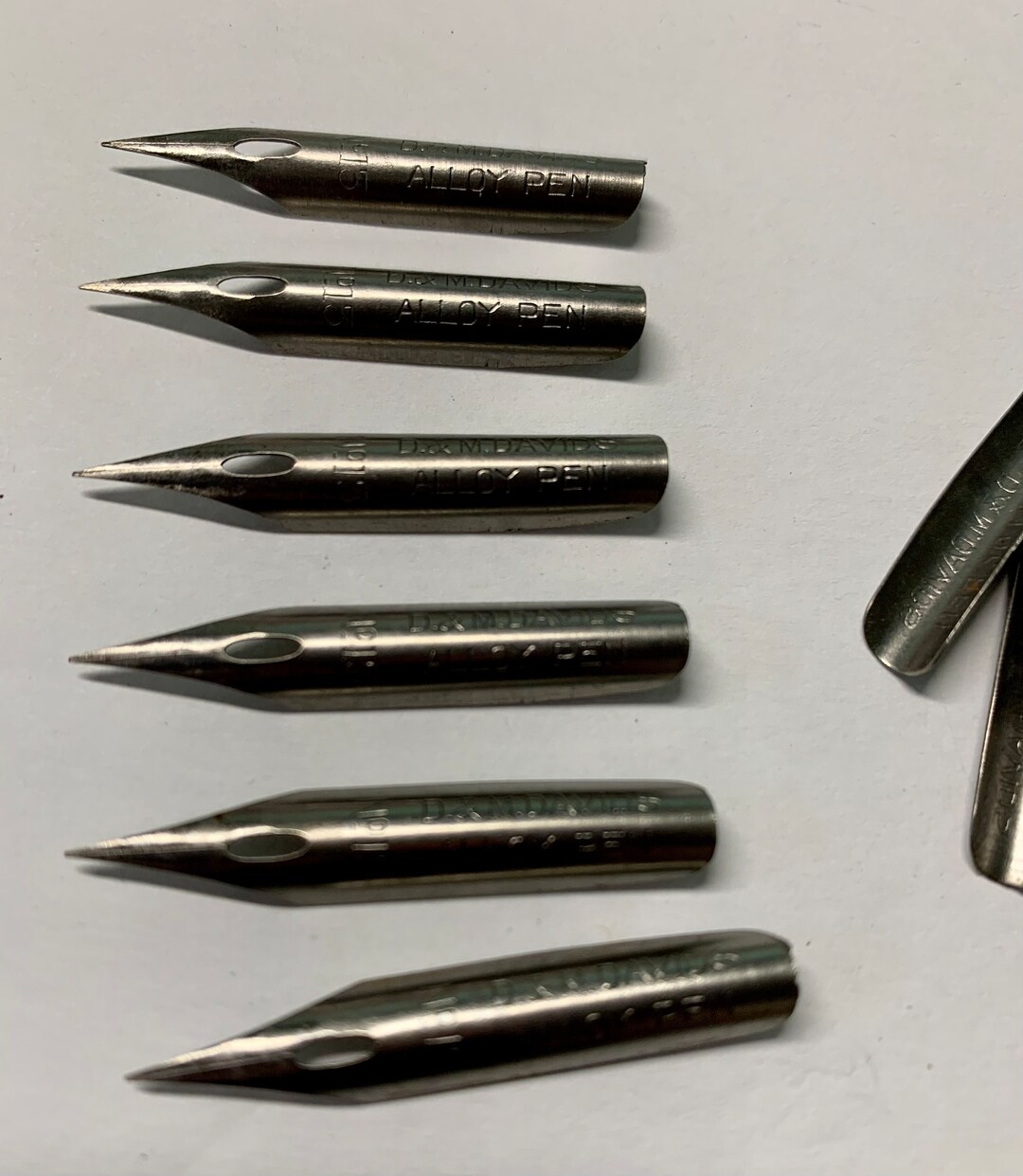 Vintage 1920s Dip Pen Nibs by D&M David's 1 Dozen No. 13 - Etsy
