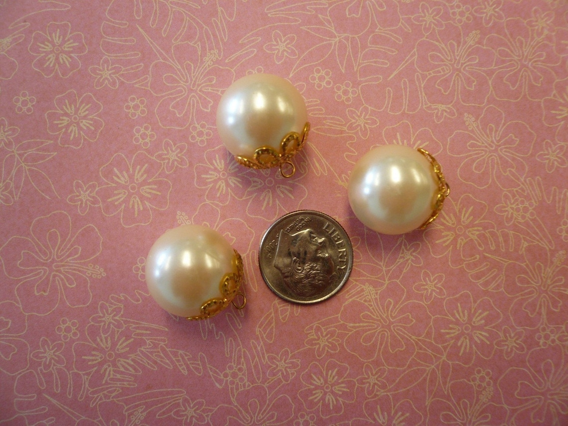 Vintage 16mm Pearls With Brass Bead Cap (12) NOS - Etsy