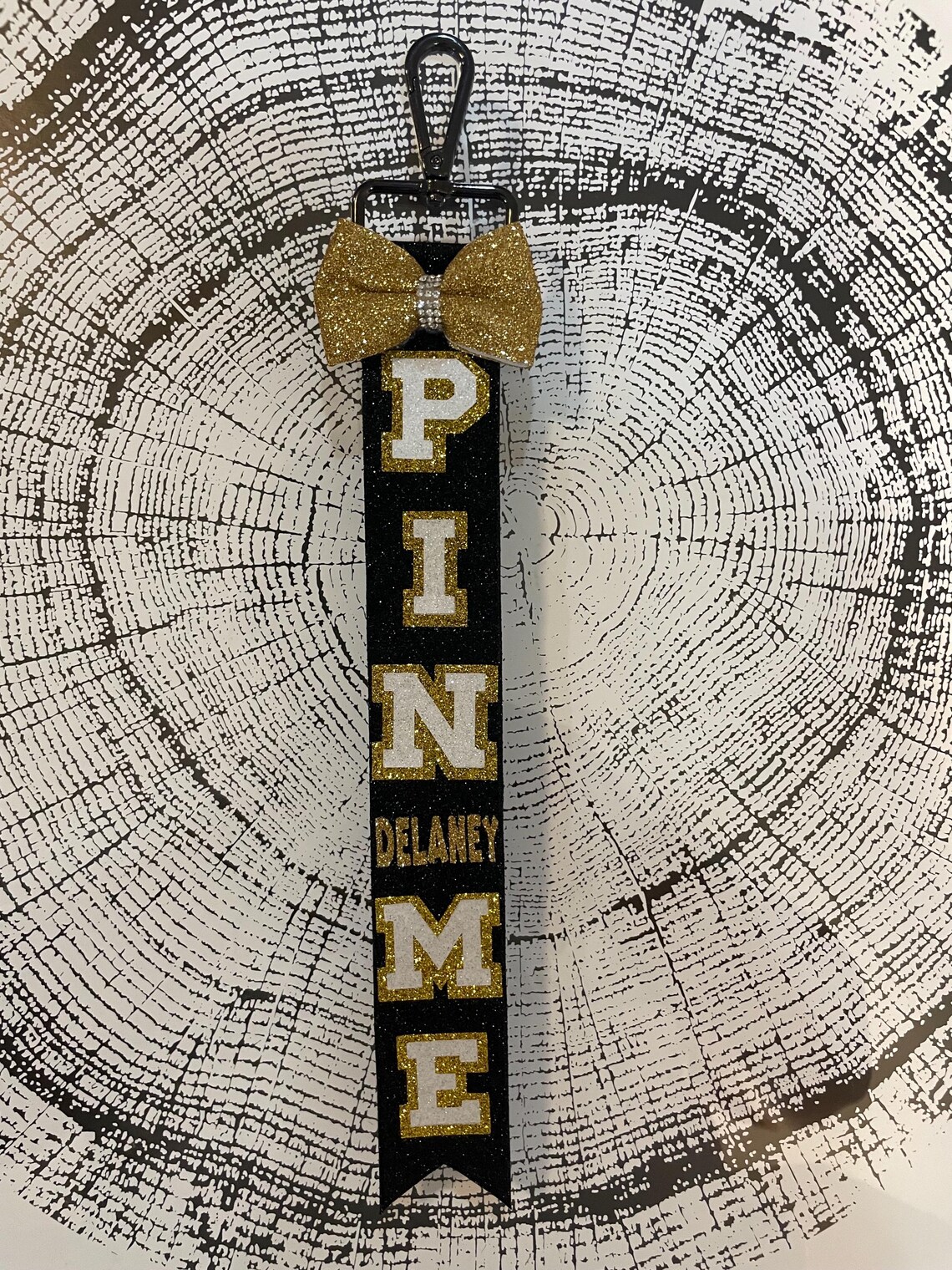 Pin Me Ribbons, Pin Me Bows, Pin Me Bag Tags, Cheer Gifts, Cheer Swag, Good Luck Pins ...