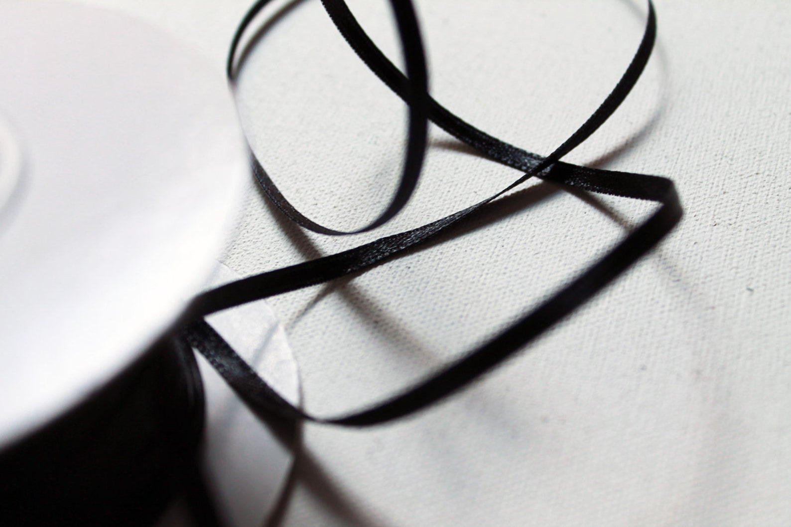 3mm Thin Black Satin Ribbon 1 Metre Kezbirdie - Etsy