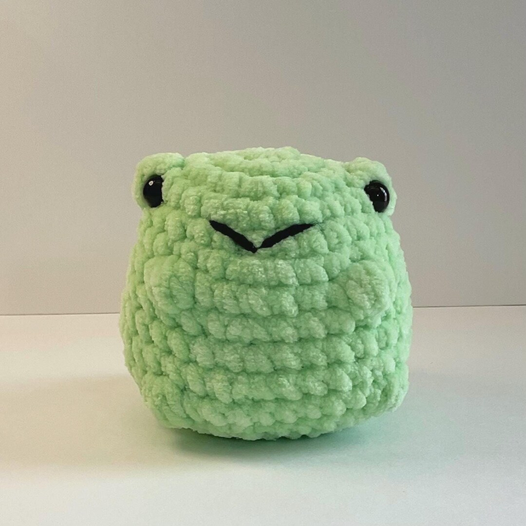 Cheeky Frog Crochet, Amigurumi, Plushie, Handmade, Frog - Etsy