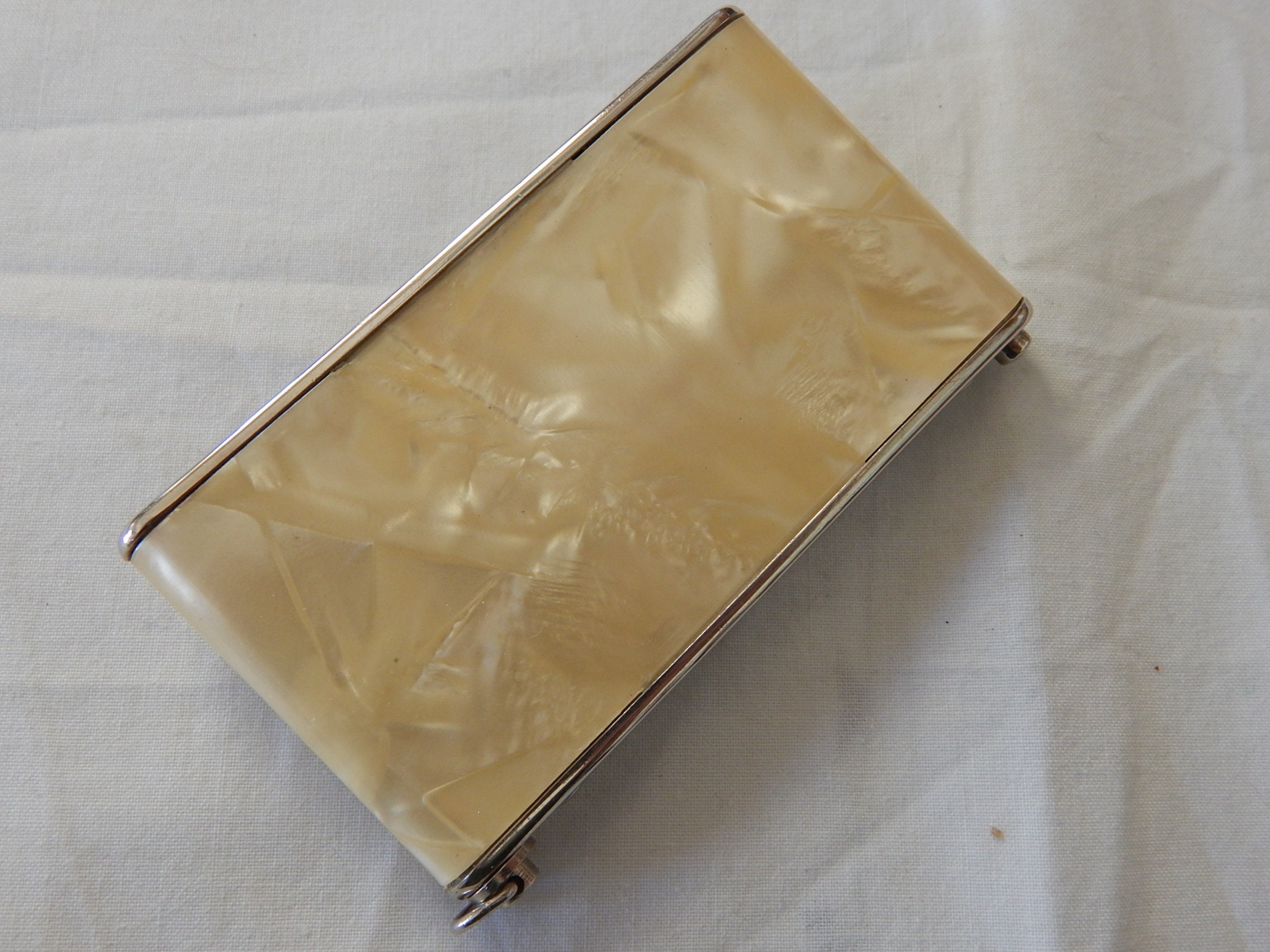 Girey Camera Look Compact/ Vintage Compacts/ Marbleized - Etsy