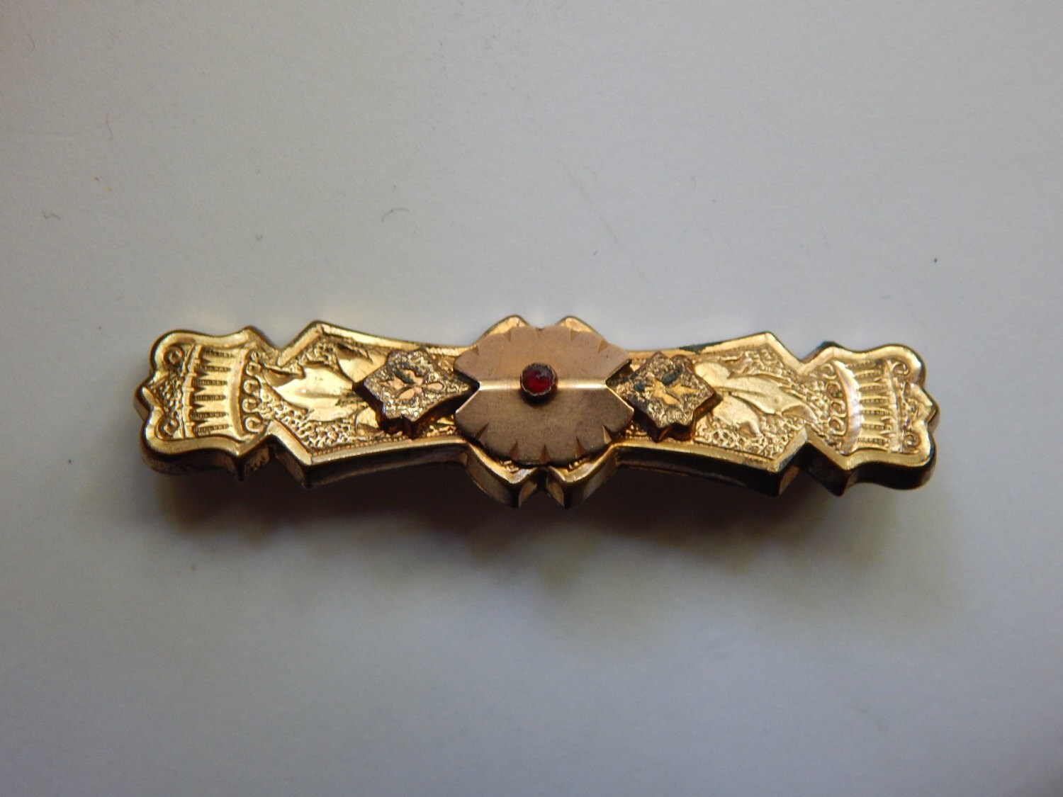 Victorian Bar Pin Gold Plated Garnet Center 1880's - Etsy