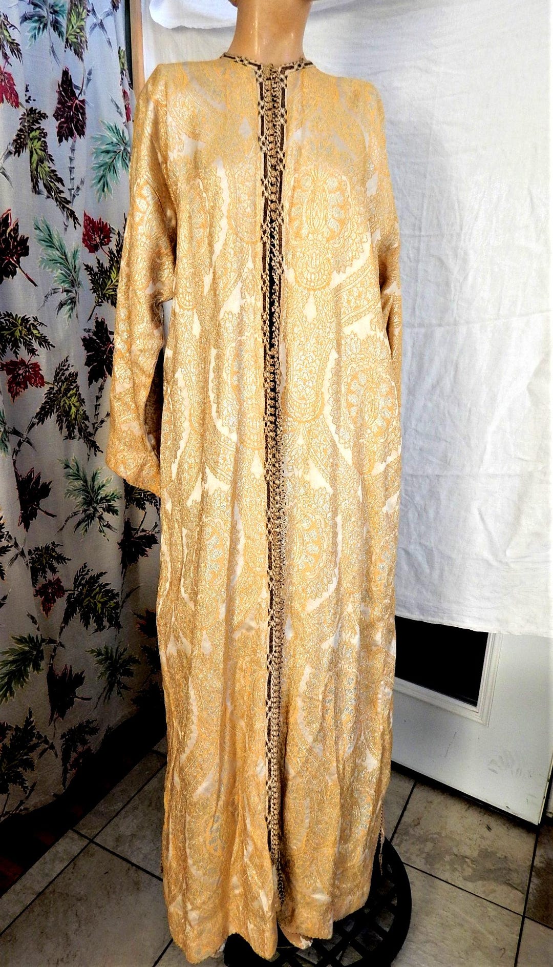 1920's Vintage Moroccan Robe/ 100% Silk / Metallic Ornamentation ...