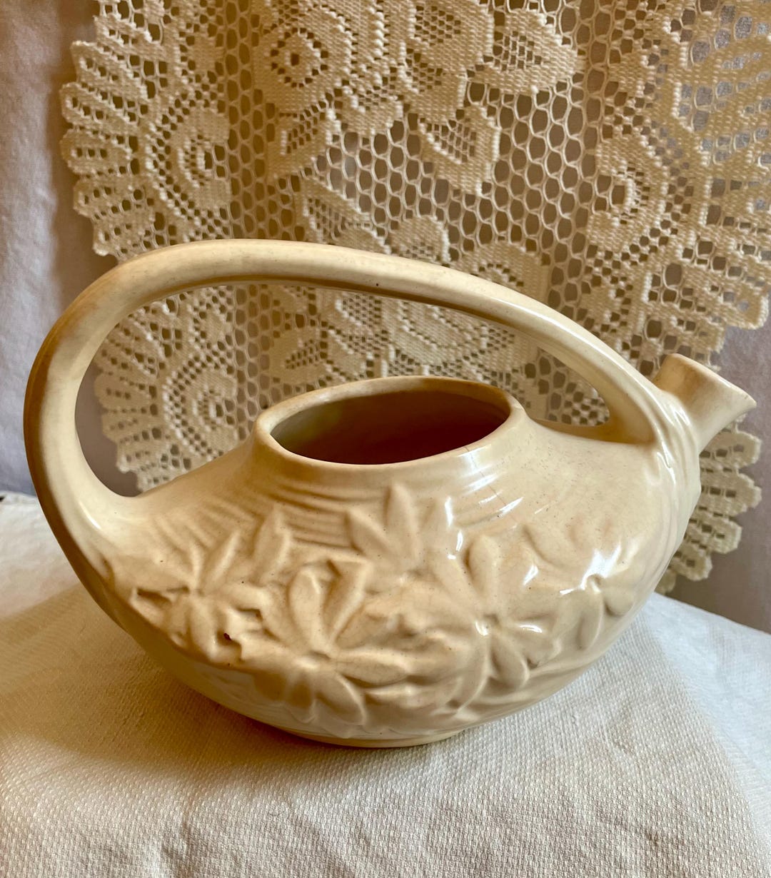 Vintage Mccoy Pottery Daisy Teapot Planter, 1940s Cream Ceramic, Rustic ...