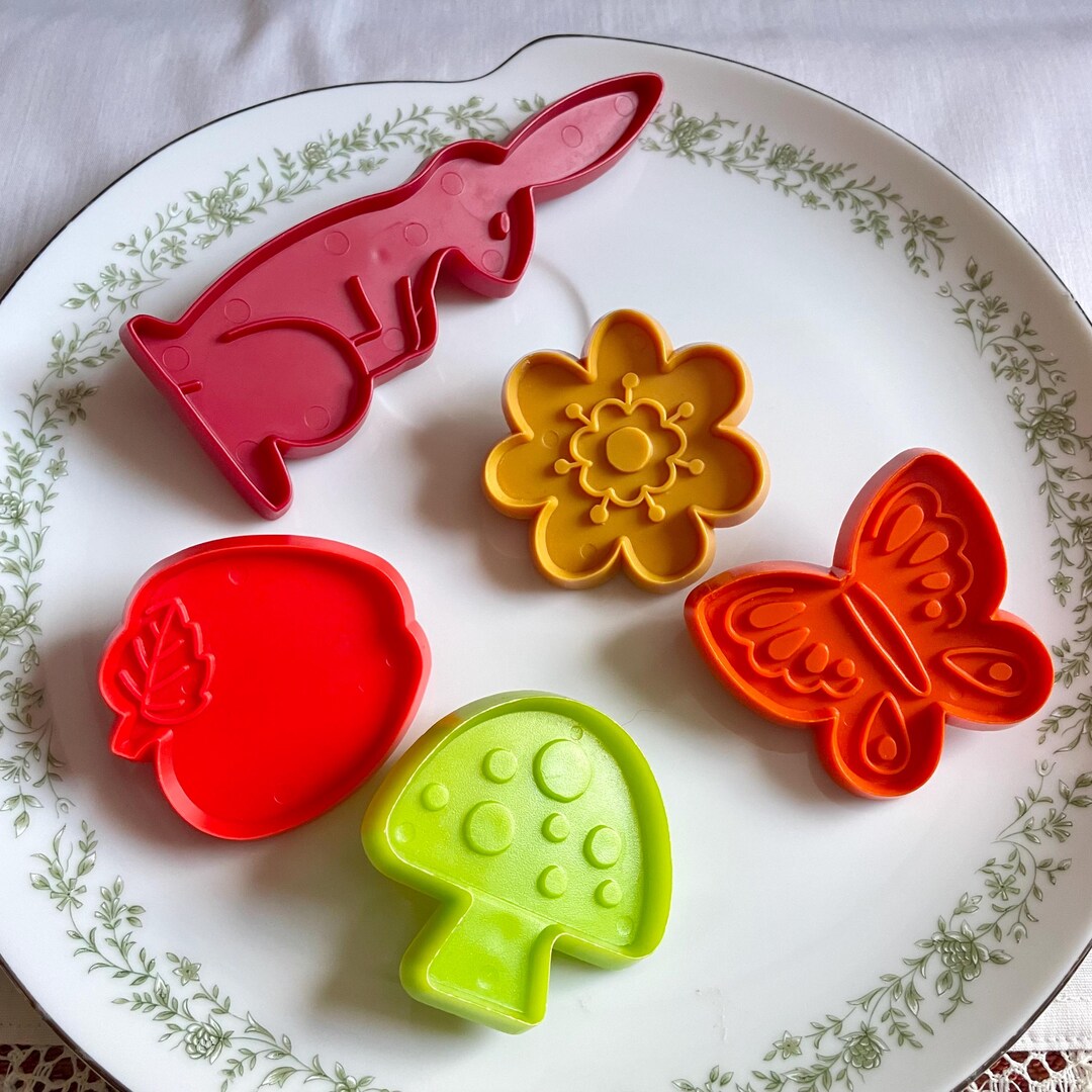 Vintage Spring Cookie Cutter Set of 5 | Hallmark Mushroom, Apple ...