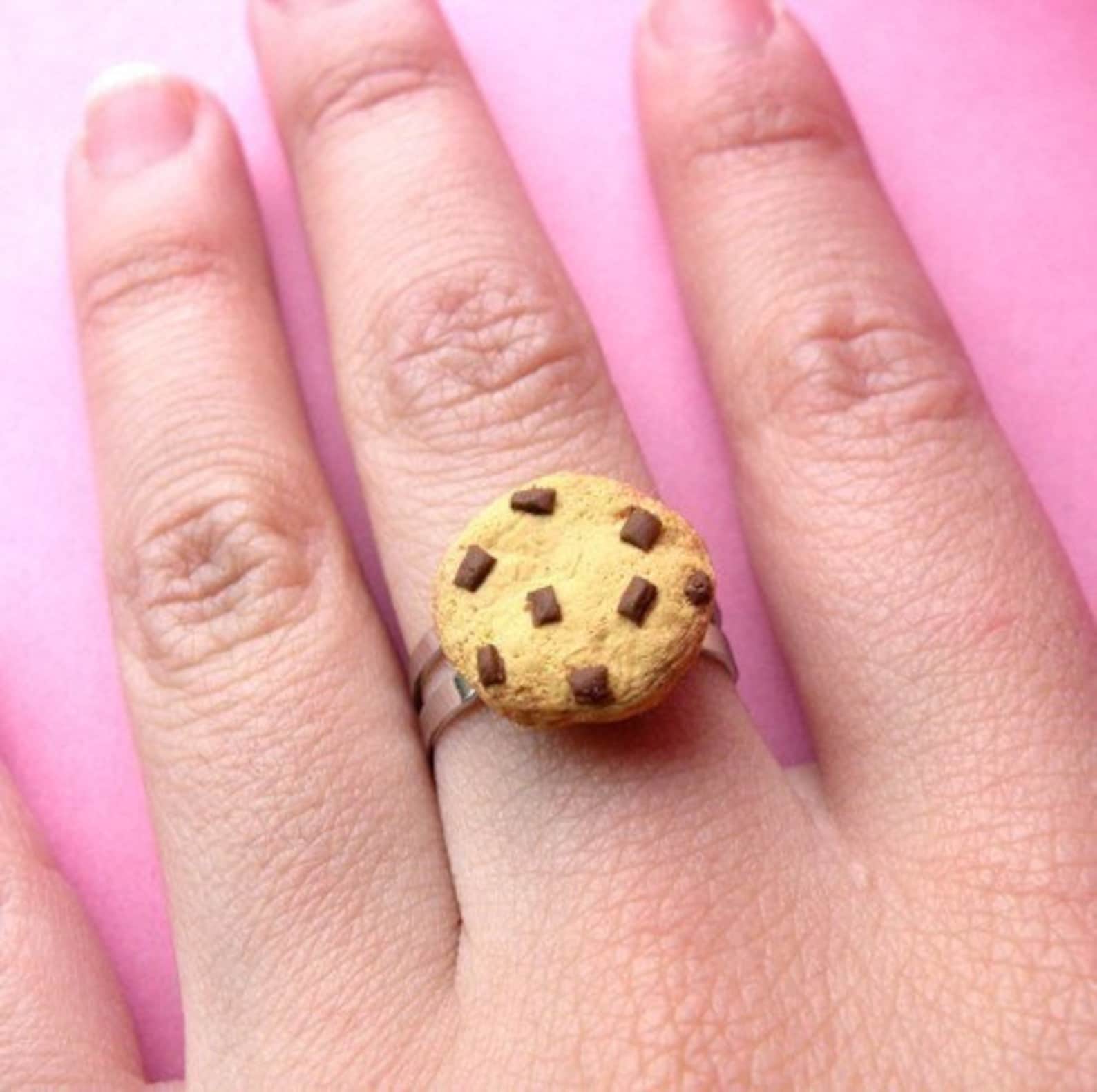 Chocolate Chip Cookie Ring - Etsy